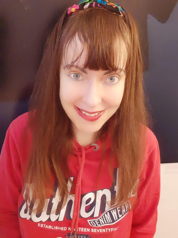 Ein Podcast; eine einstündige Sendung über Kersty: hr2-kultur ...